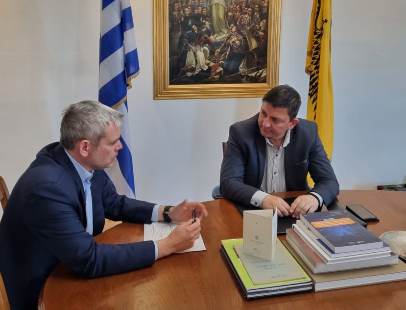 Για τα προβλήματα του δήμου Ξηρομέρου συζήτησαν Καραγκούνης και ...